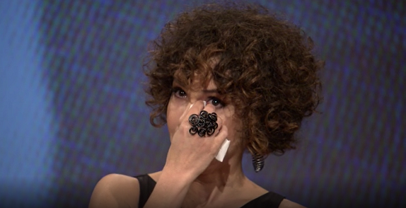 Amanda Acosta fala sobre o Trem da Alegria e sua carreira no Persona ...