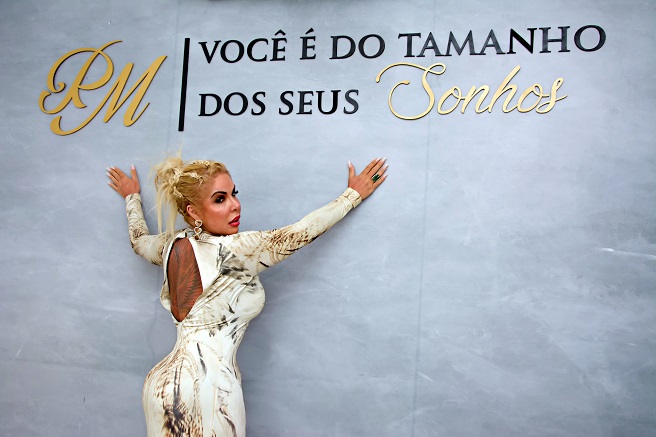 Rosana Menezes inaugura centro de medicina, beleza e estética no Rio de ...