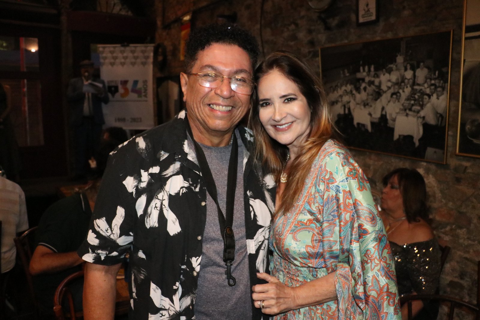 tinho martins gisela markenson – Revista InFoco